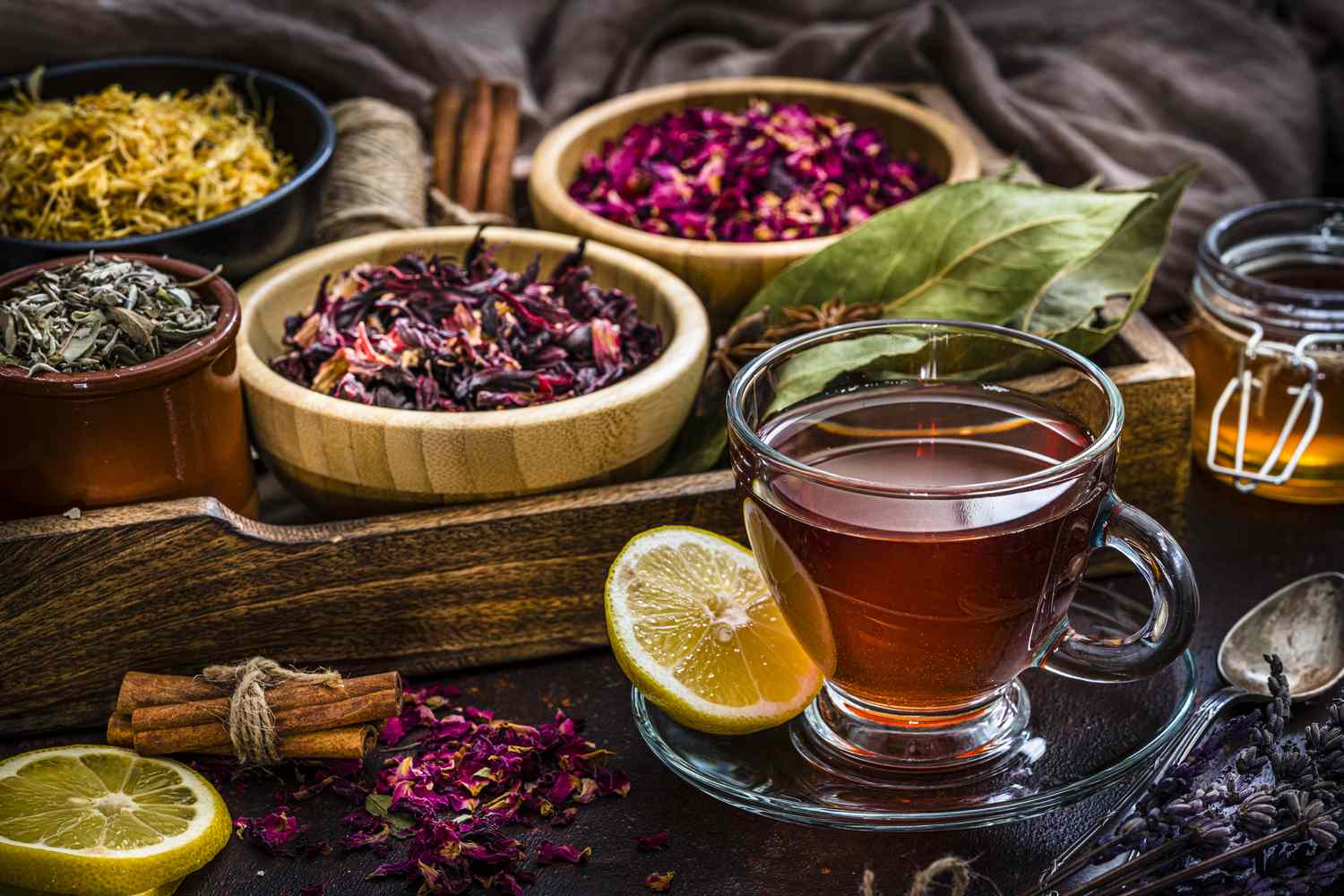 Explore the Botanical Wonders of Healing Teas – Morgans Apothecary